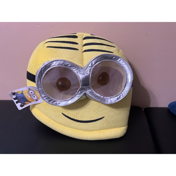 Universal | Toys | Nwt Despicable Me Minion Costume Head Only | Poshmark